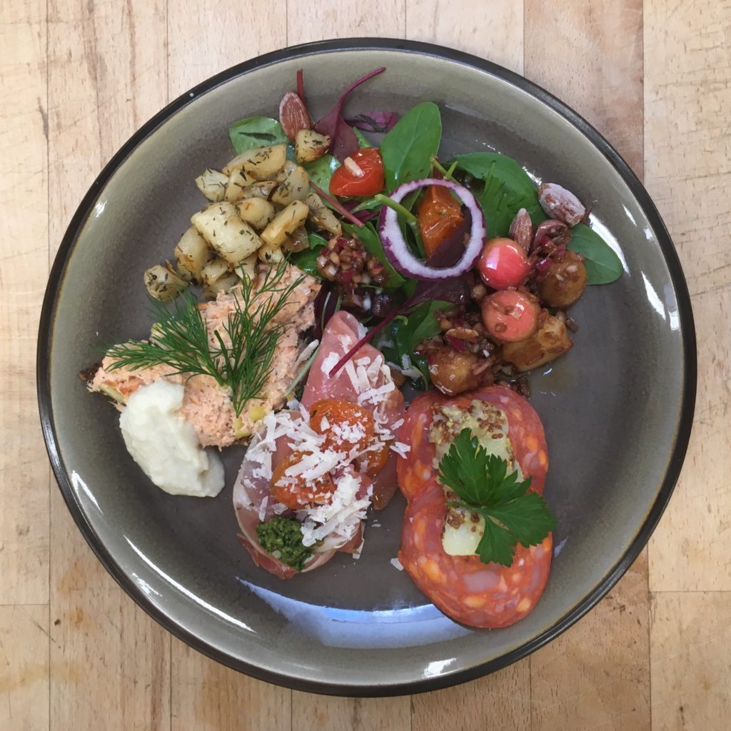 Tapas tallerken til Forret - Morten & Selina - Kokkensbekendelser